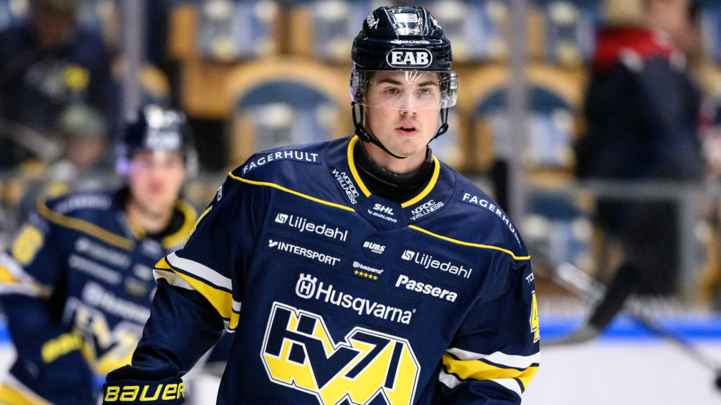 Hugo Fransson lånas ut från HV71 till Nybro Vikings - Hockeysverige