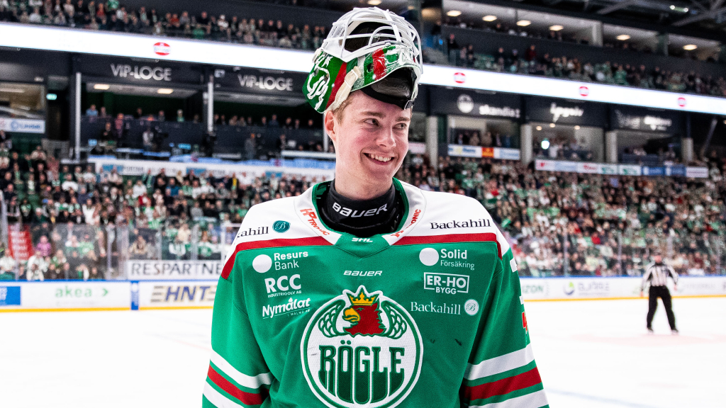 Calle Clang skriver NHL-kontrakt med Anaheim Ducks - Hockeysverige